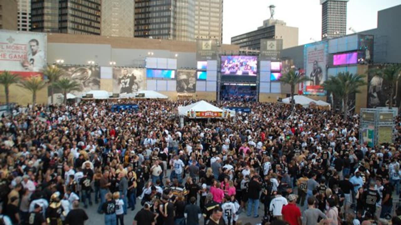 Champions Square Photos: Colts Game