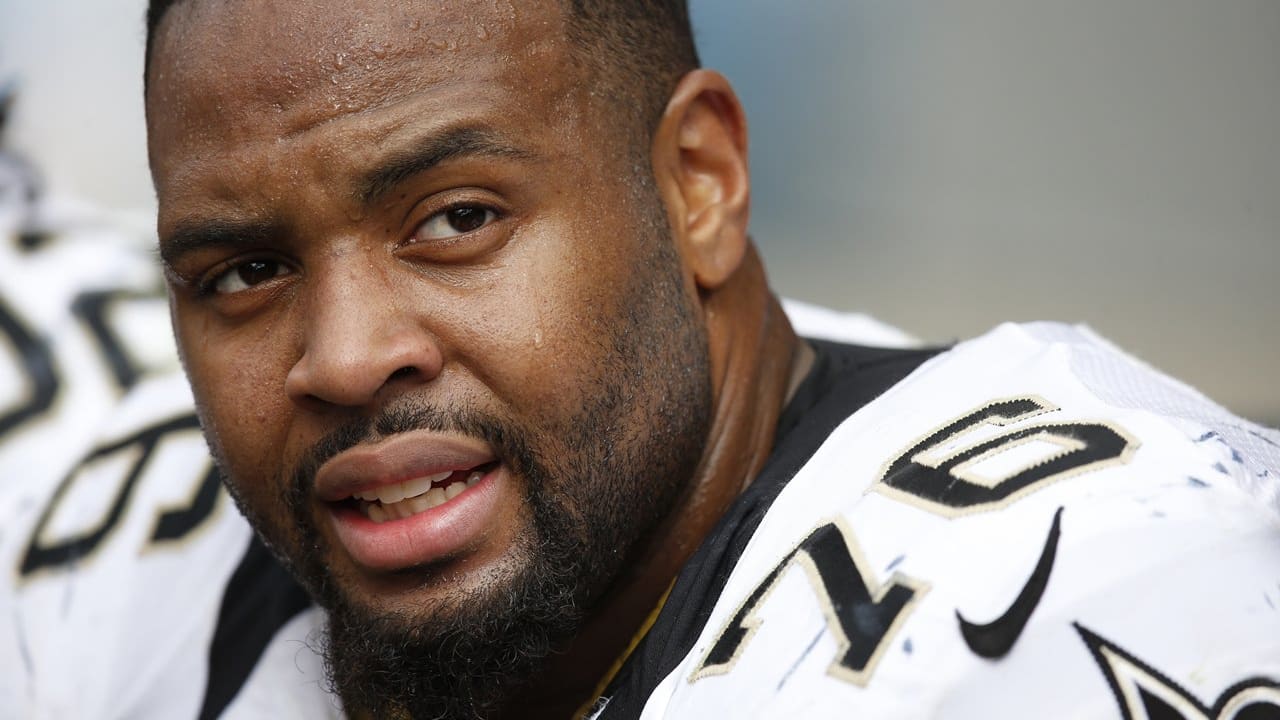 Akiem Hicks mauls his way for the sack