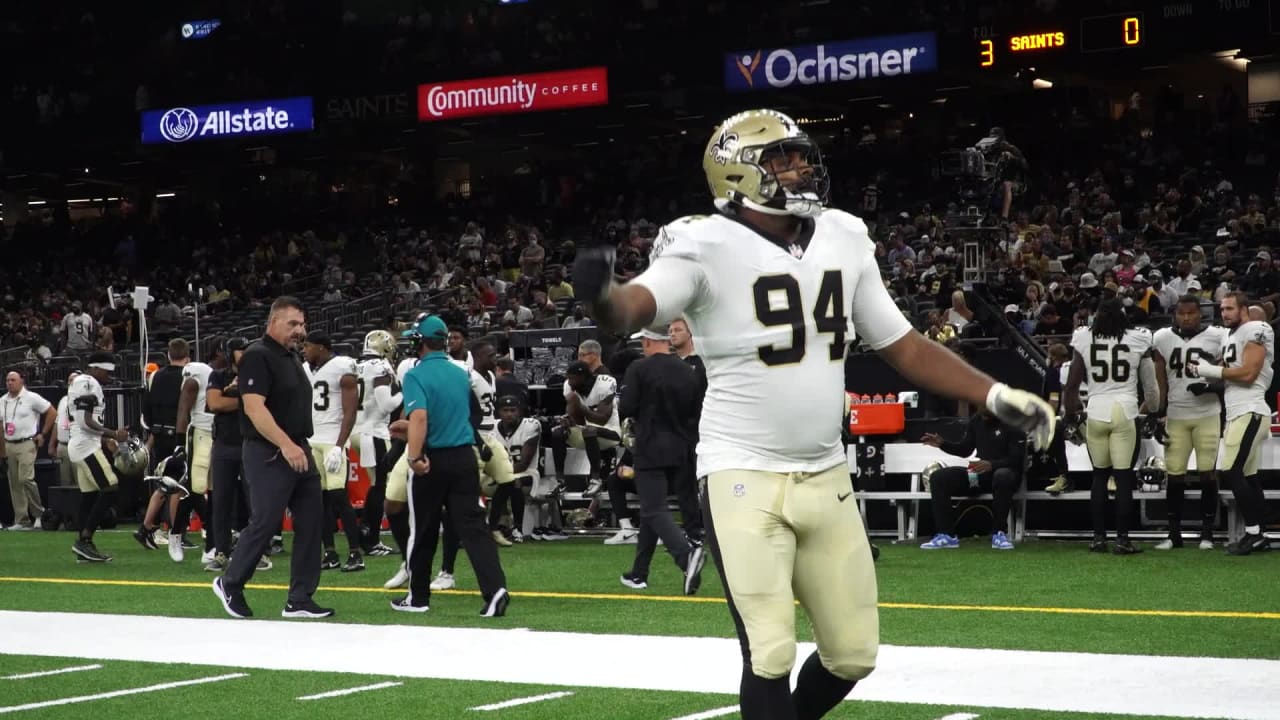 Saints DE Cam Jordan leads the first pregame chant in Caesars Superdome ...