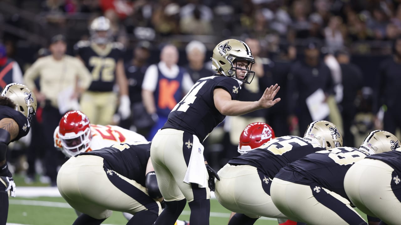 NFL Preseason: Saints QB Jake Haener goes back shoulder to Bryan ...