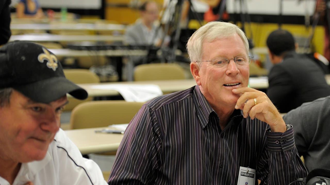 Jim Henderson receives 2017 Distinguished Service Award