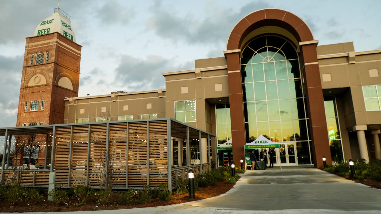 Dixie Beer hosts VIP reception at new brewery location