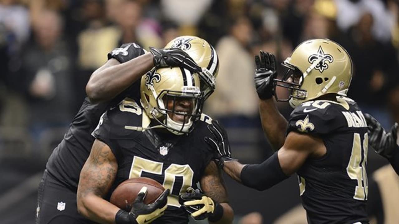 Stephone Anthony recovers forced fumble for TD