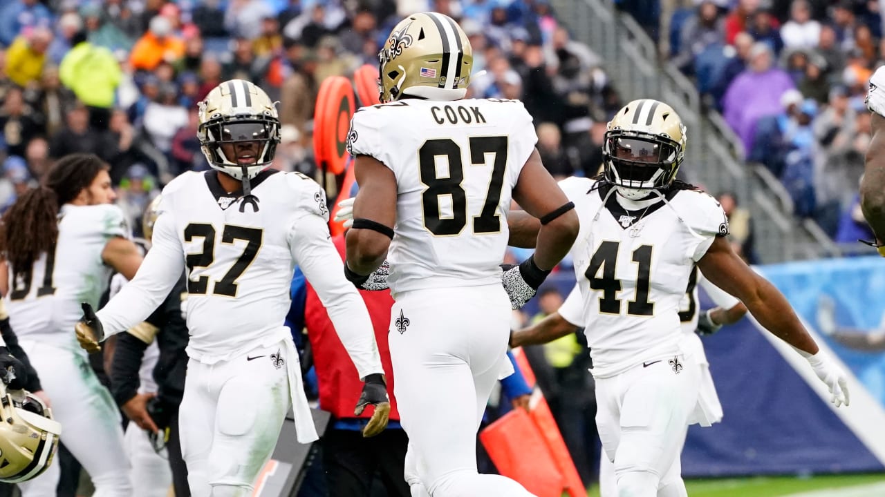 Jared Cook's 61-yard touchdown reception helped New Orleans Saints snap ...