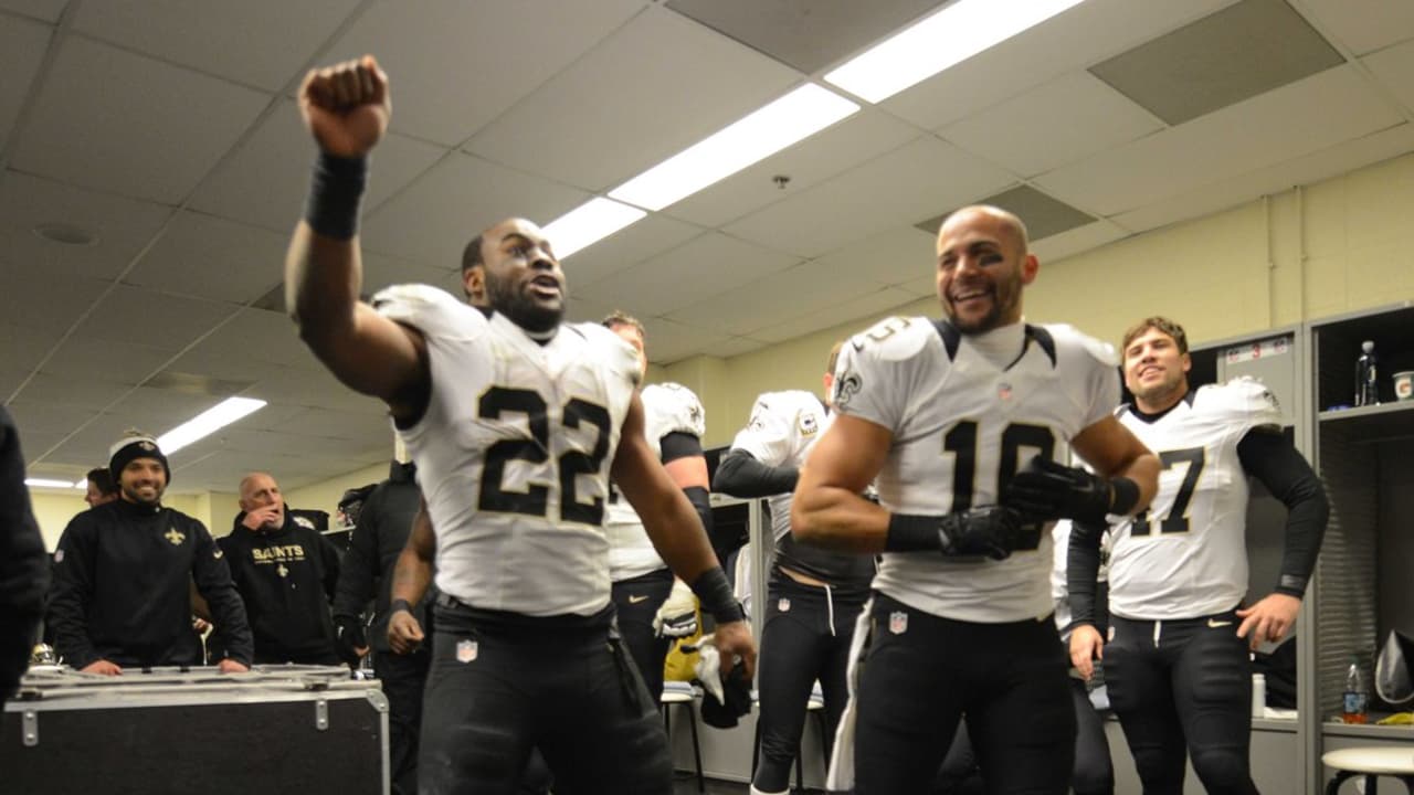 Saints at Eagles: Locker Room