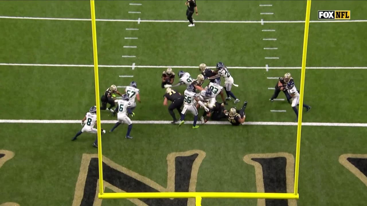 Mark Ingram with a two-point conversion - Saints Seahawks Highlights ...
