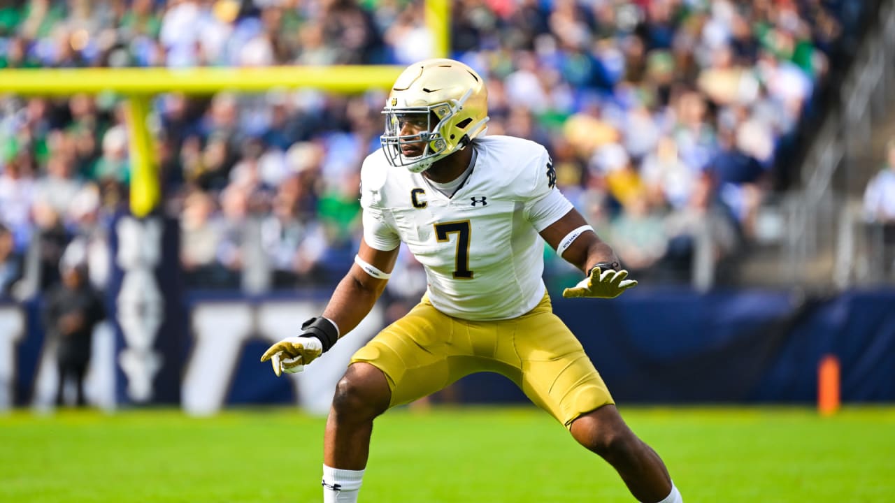 2023 NFL Draft: DE Isaiah Foskey Notre Dame Round 2, Pick 40 | 5 Things ...