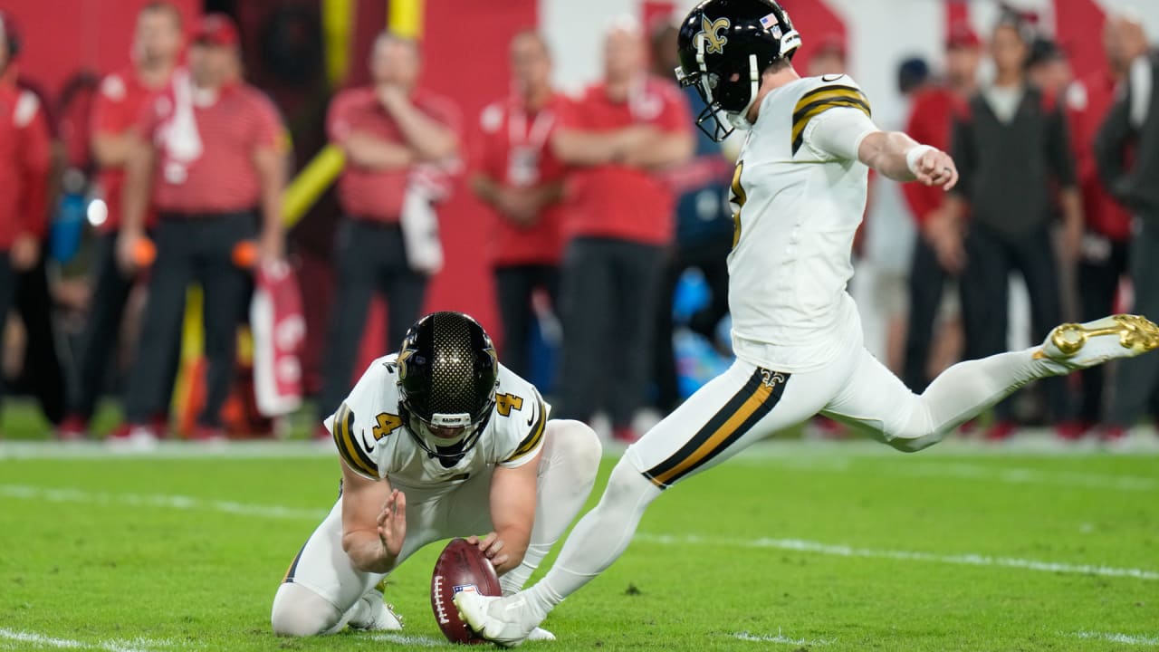 Wil Lutz's third FG puts Saints up by two scores - Bucs vs Saints ...