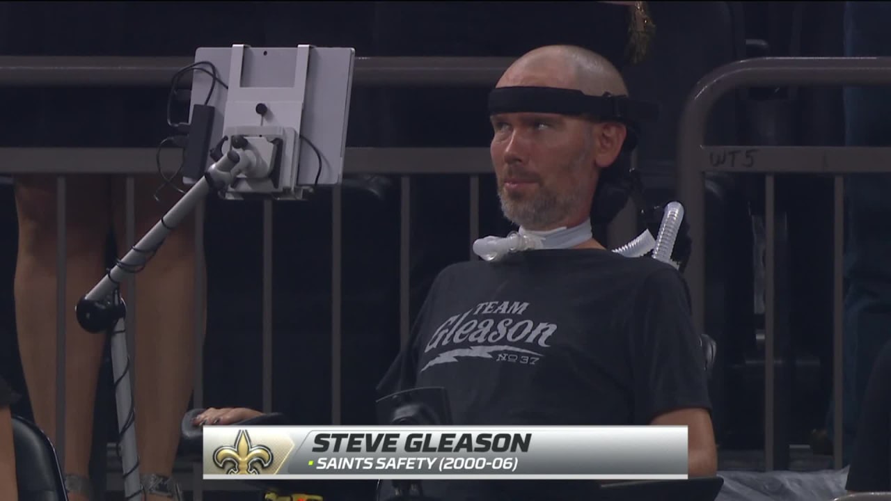 Steve Gleason on sideline for Saints' home opener in Superdome