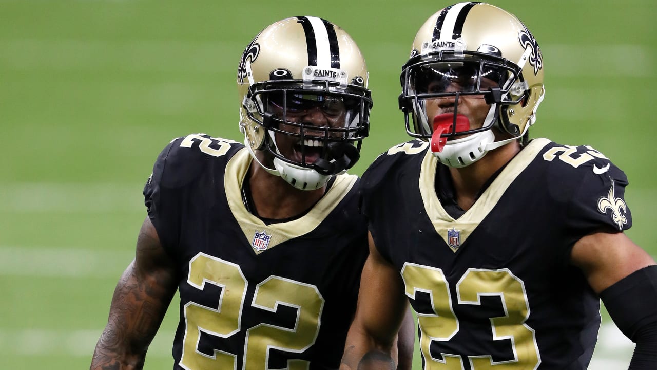 Marshon Lattimore drops Mike Williams short on fourth down to ICE overtime win vs Chargers