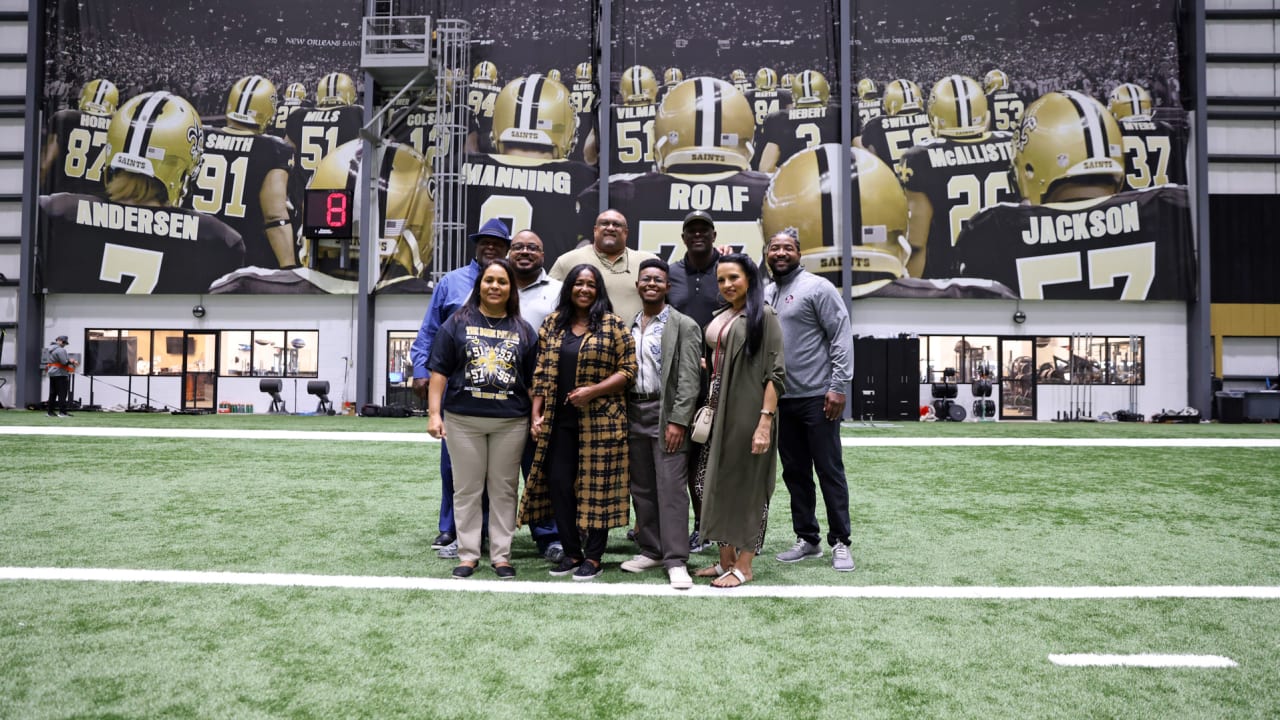 Photos: Saints Dome Patrol visits walkthrough practice | 2022 Week 9