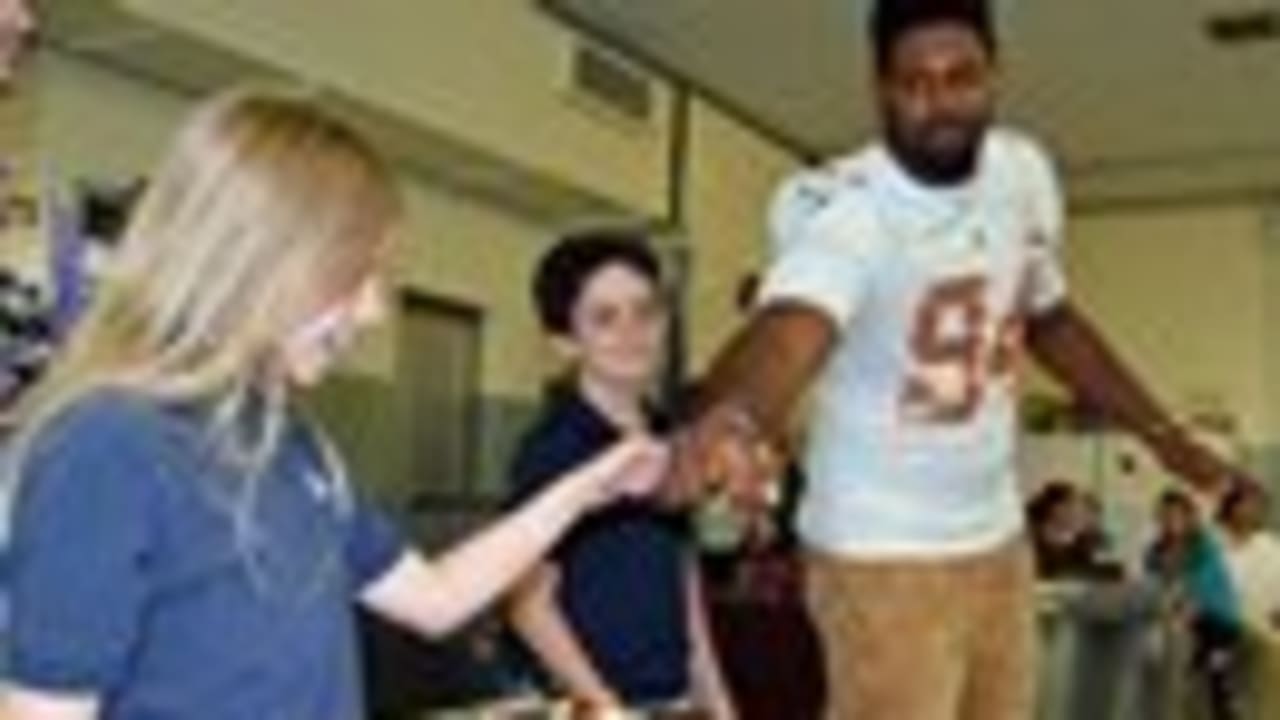 Cameron Jordan named Landry's Community Player of the Week