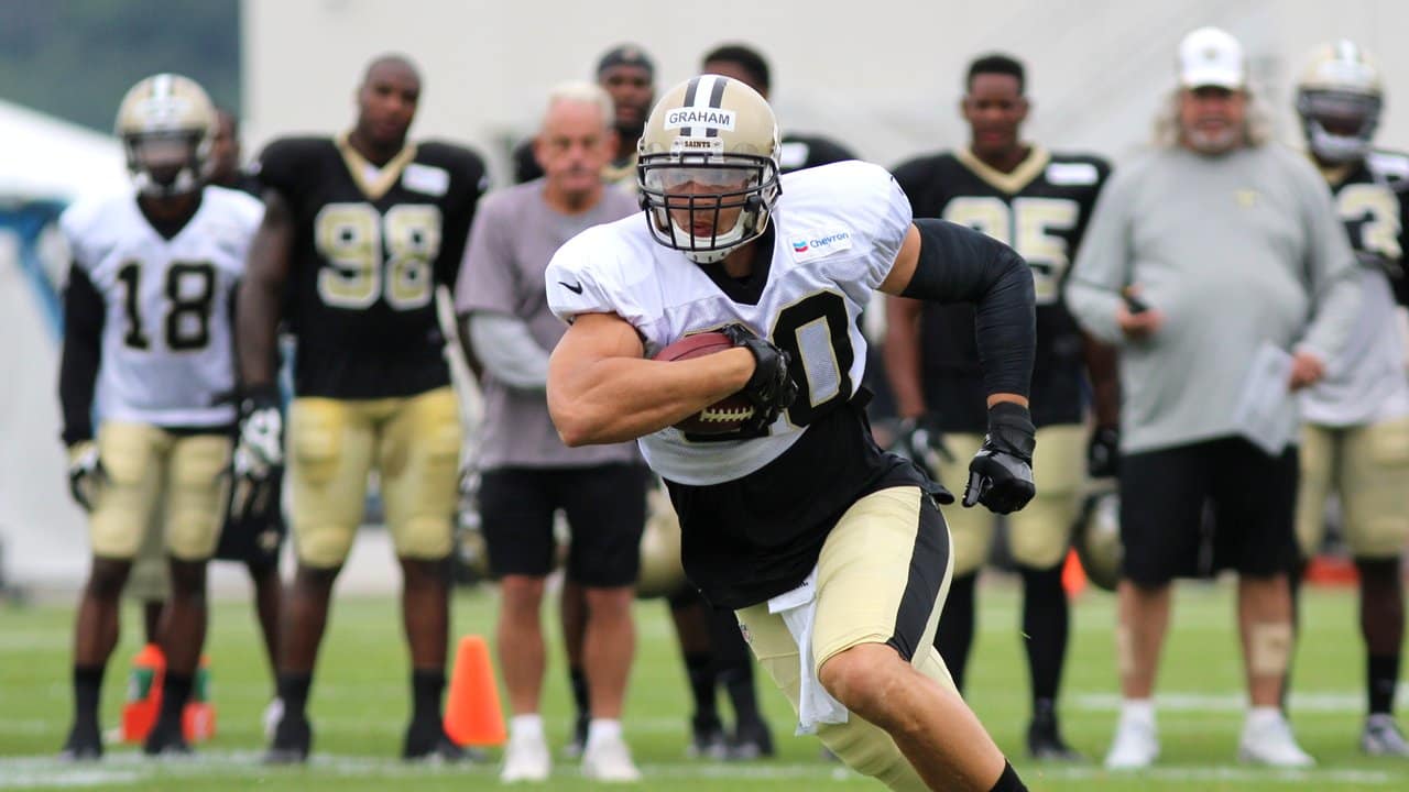 Play of the Day: Griffin to Graham for a TD, Dunk