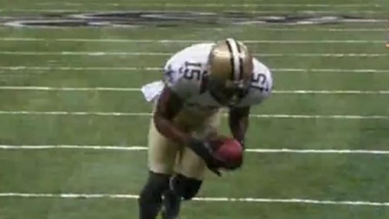 Courtney Roby Returns Blocked Punt for TD