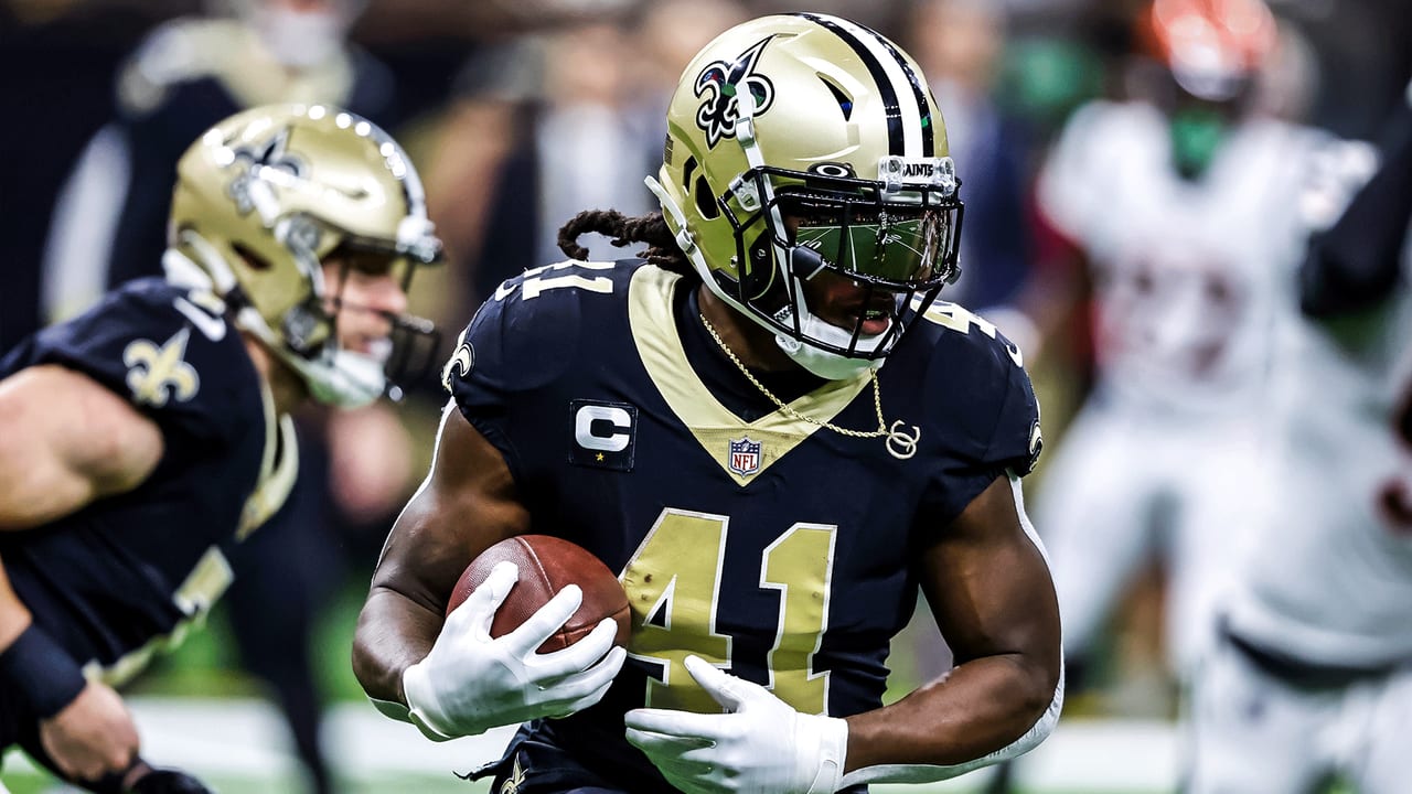 New Orleans Saints running back Alvin Kamara speaks out in defense of ...