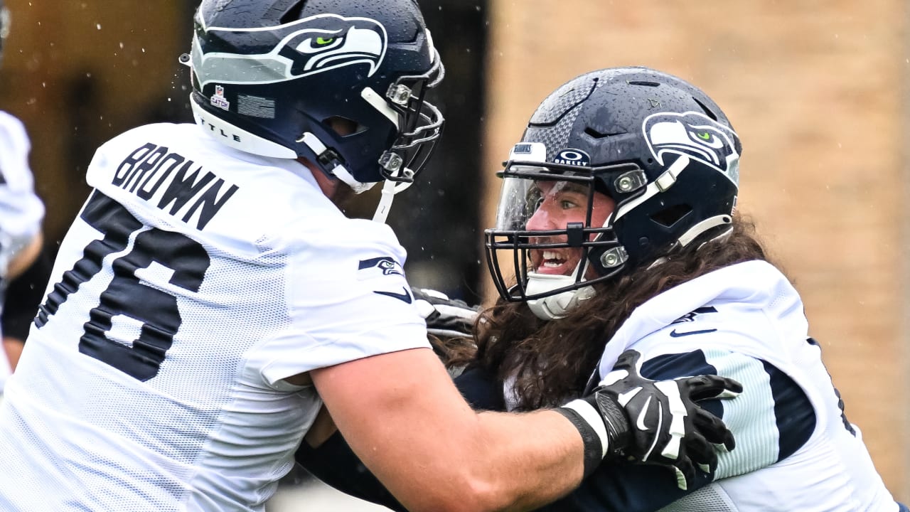 Seahawks Sign C Joey Hunt, Elevate Two From Practice Squad
