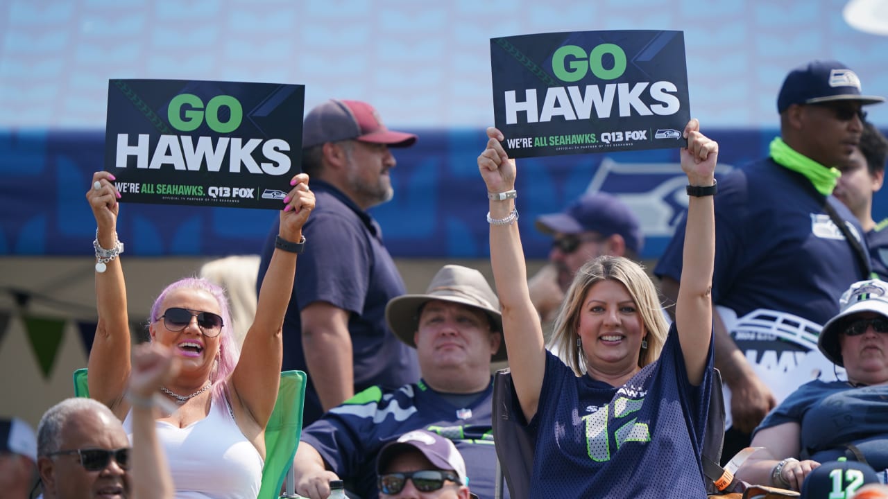 PHOTOS: Fans At Seahawks Training Camp - August 2