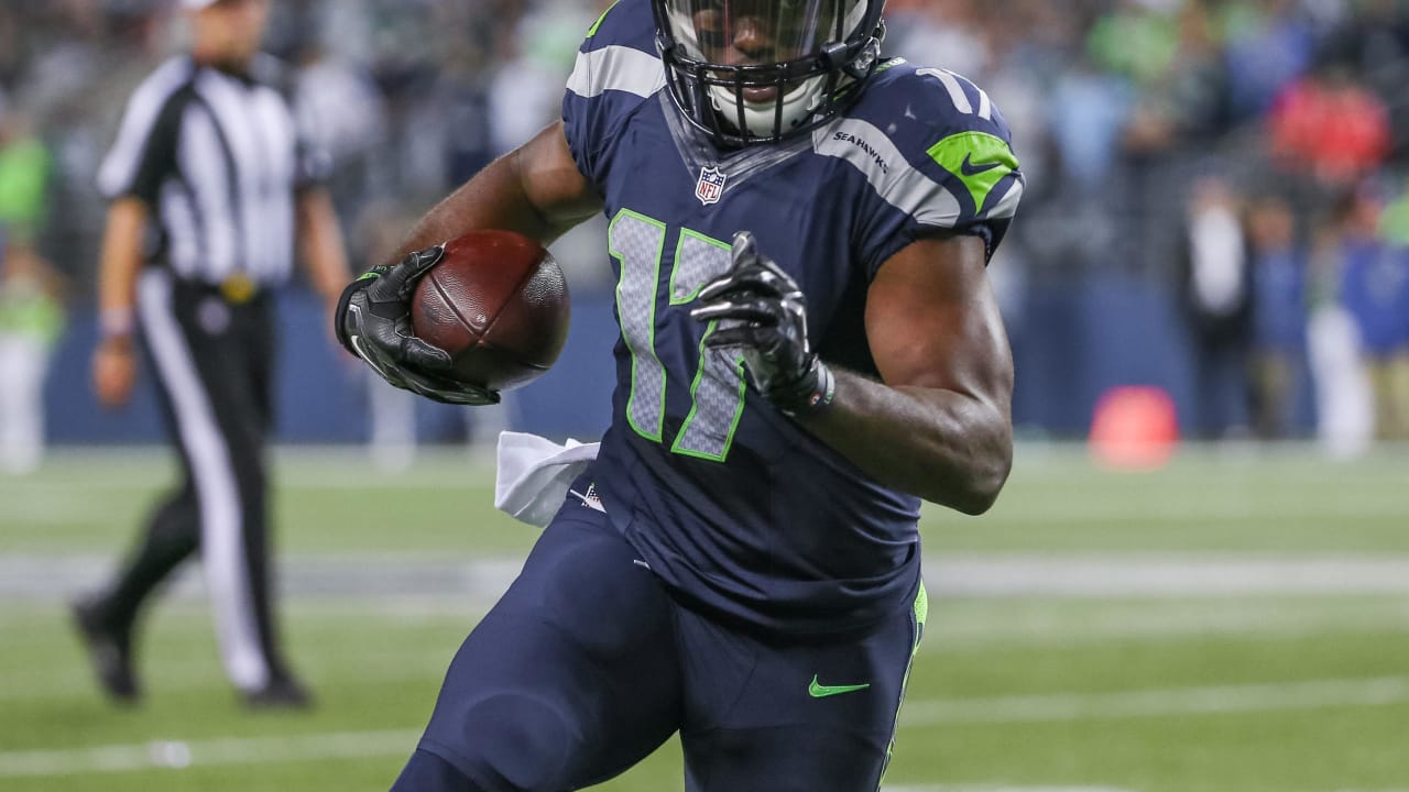 Seahawks Make Practice Squad Roster Moves, Bring Back Former University ...