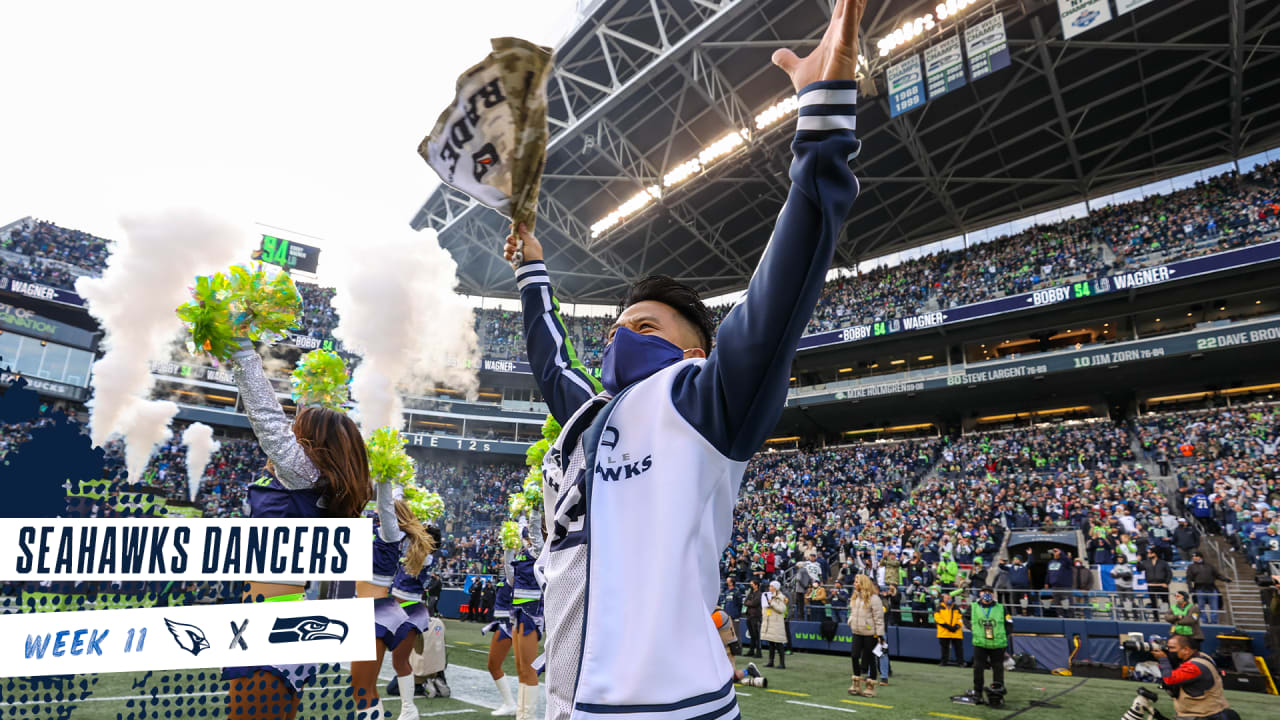 PHOTOS: Seahawks Dancers Perform During Week 11 vs. Cardinals