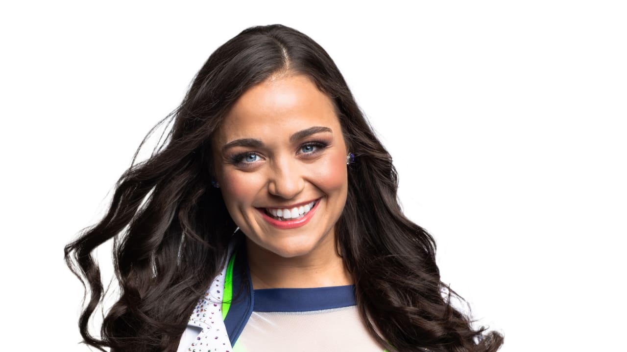 PHOTOS: Glamour Shots Of Seahawks Dancer Katrina