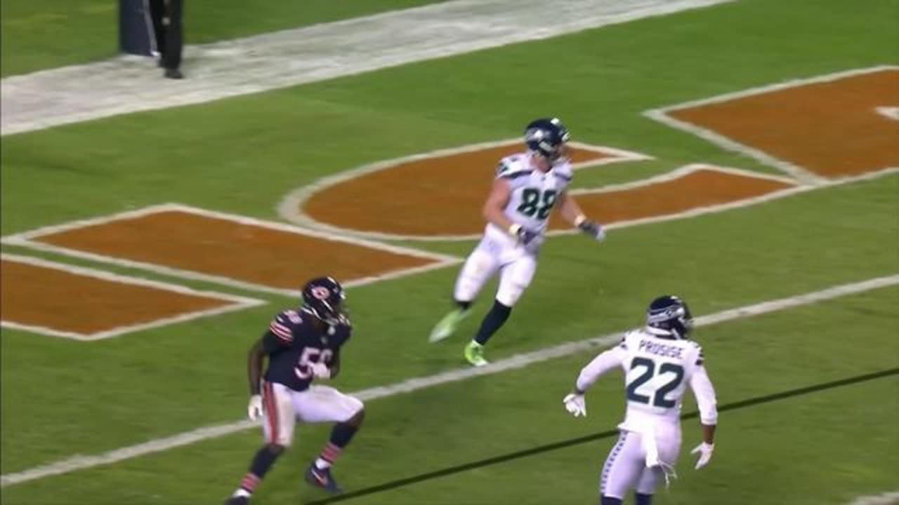 Russell Wilson Finds Will Dissly For Late Touchdown