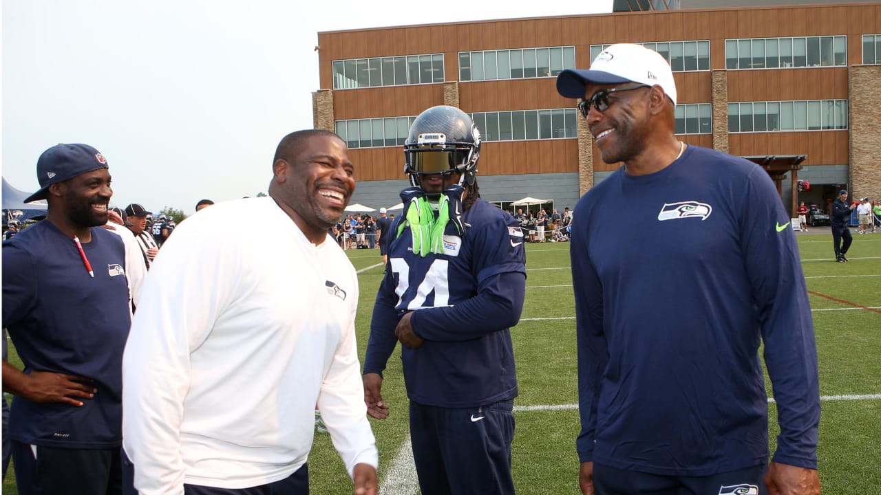 Seahawks Running Backs Coach Sherman Smith’s Career “An Unexpected ...