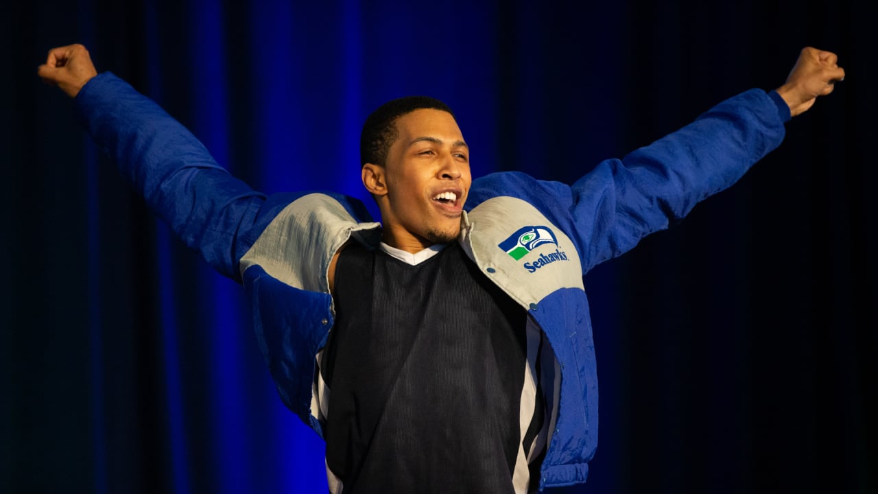 Meet The 2021 Seahawks Dancers: Cameron