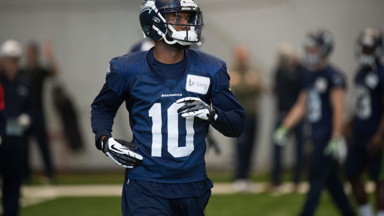 Photo Gallery - Divisional Playoff Tuesday Practice