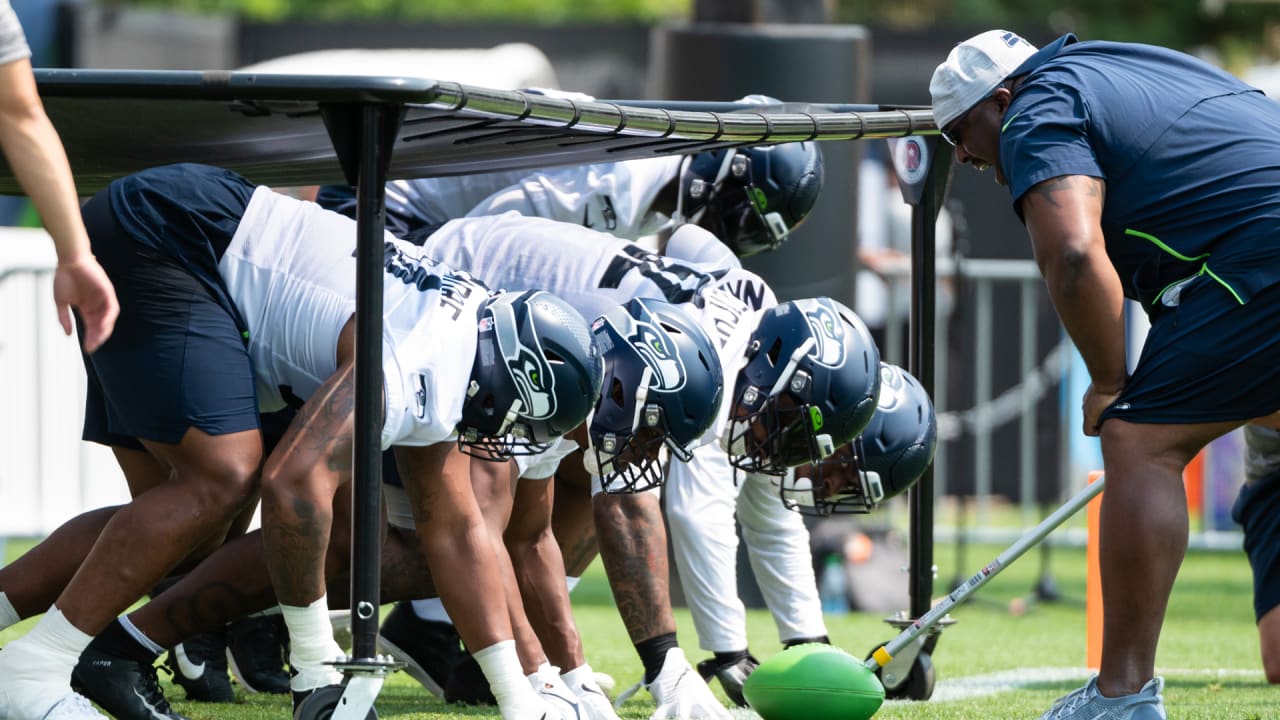 PHOTOS: Best Shots From Seahawks Training Camp - August 2