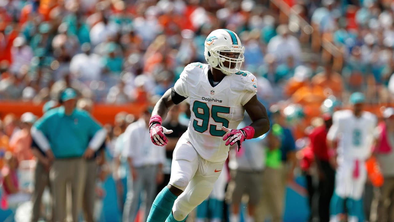 Defensive End Dion Jordan Highlights