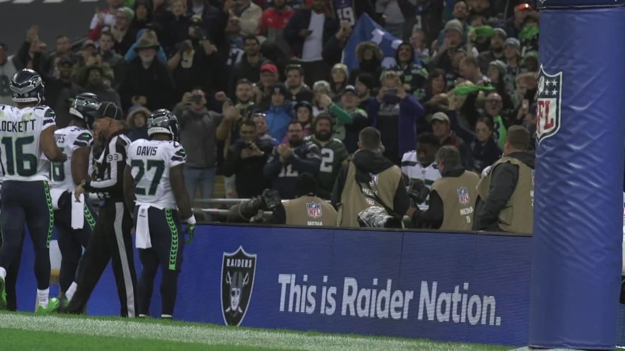 Raible Call of the Game: David Moore's 19-Yard Touchdown