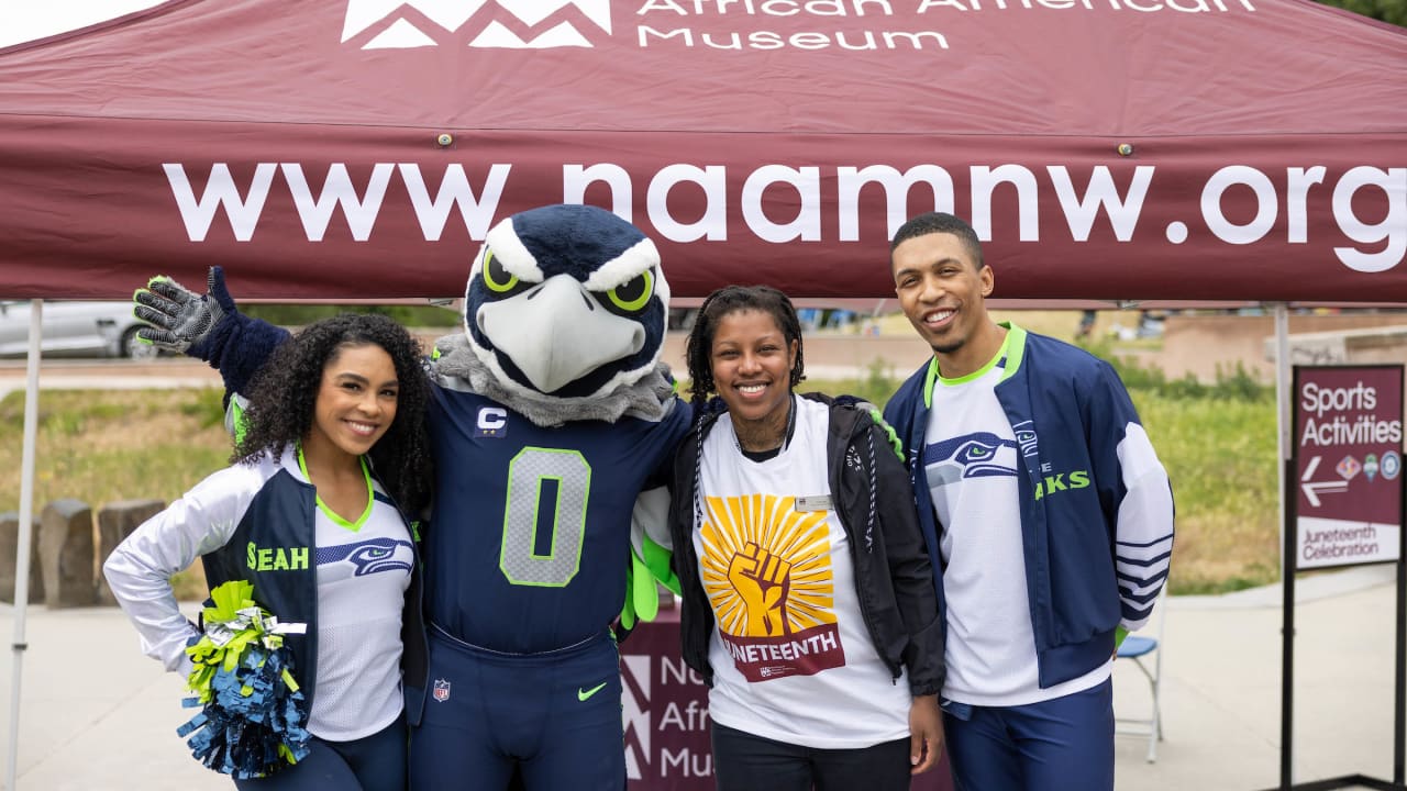 PHOTOS: Seahawks Celebrate Juneteenth With The Northwest African ...