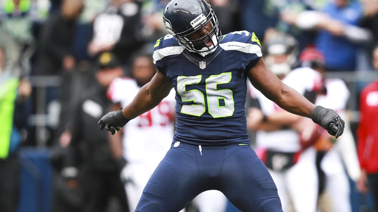 Cliff Avril Has “Played Beautiful Football” For Seahawks in 2016