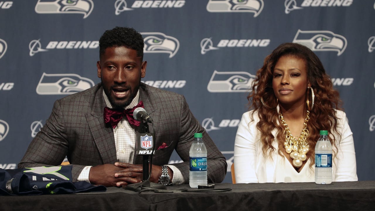 Photo Gallery - Marcus Trufant Announces Retirement