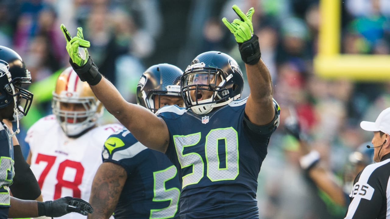The Huddle - Austin Calitro & K.J. Wright On Gift Exchange