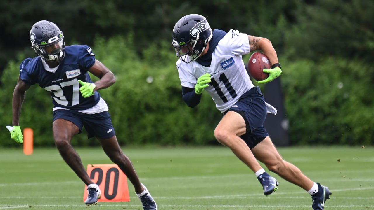 Seahawks Waive Four Players, Place WR Cody Thompson On Injured Reserve