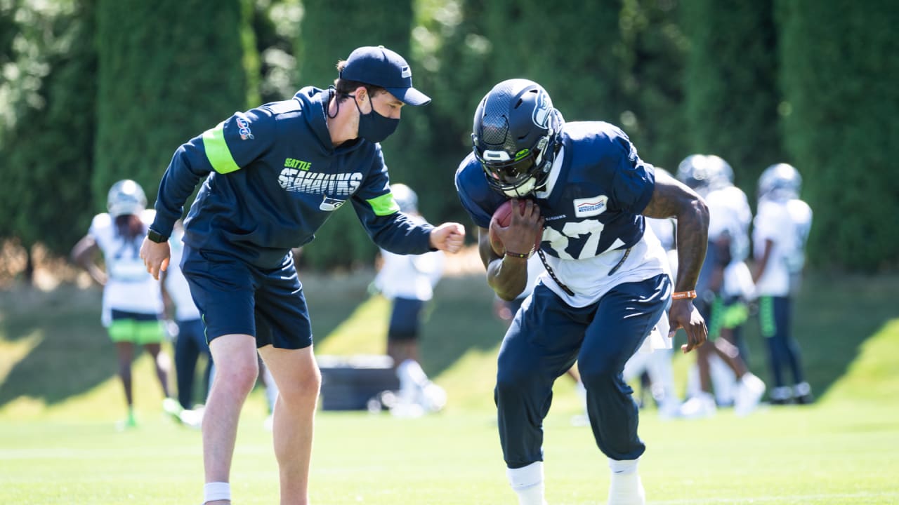 Seahawks 2020 Training Camp: Day 6