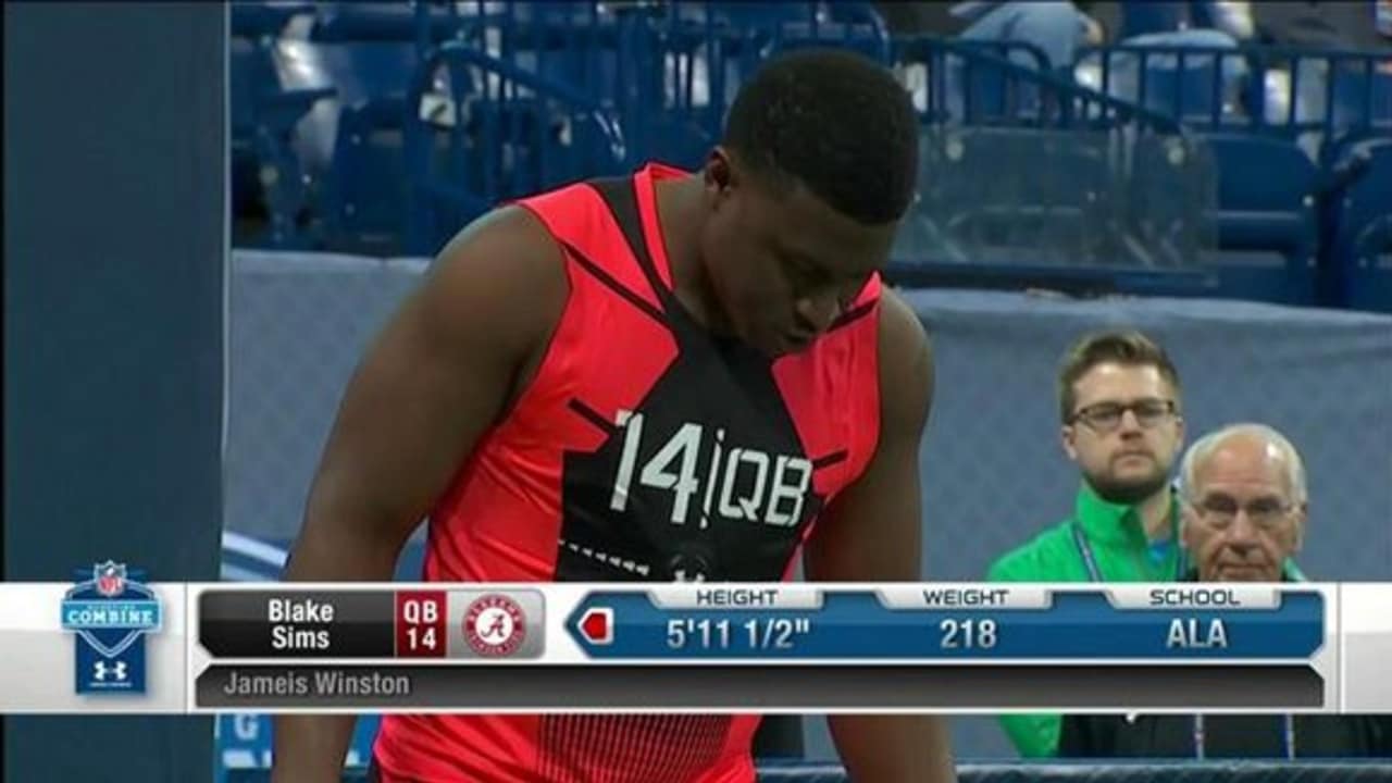 University of Alabama quarterback Blake Sims runs the 40