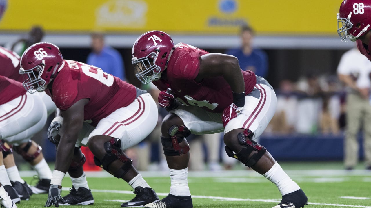 Monday Round-Up: Seahawks Take Offensive Lineman In CBS Sports’ Latest ...