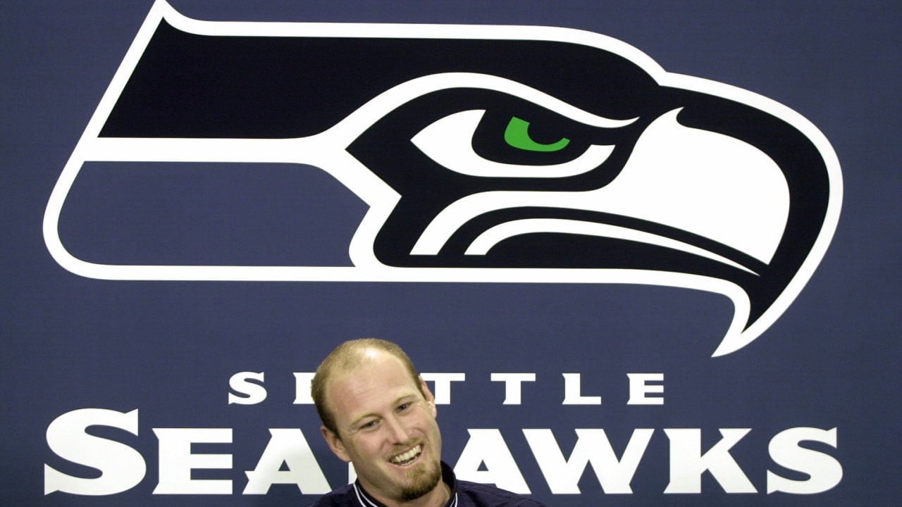 On this date: On-the-move Seahawks unveil new-look logo