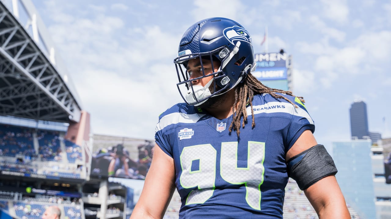 Riq Woolen “Pretty Sore,” Mike Morris To Have Surgery & Other Seahawks ...