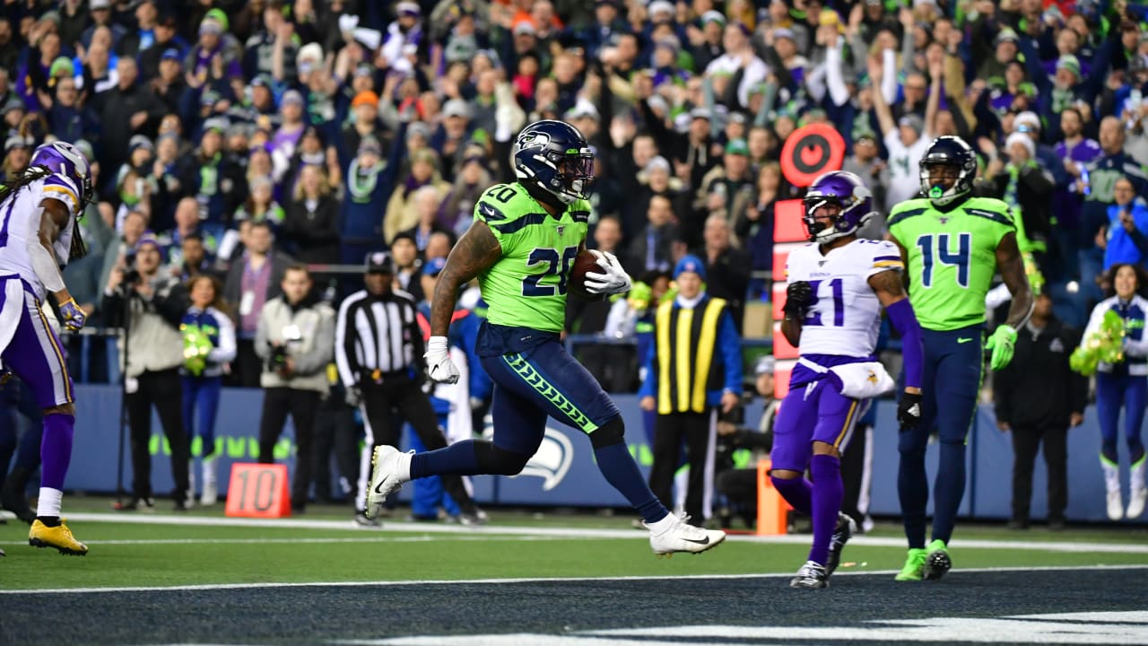 2019 Week 13: Rashaad Penny Outruns Defense With 13-Yard Touchdown