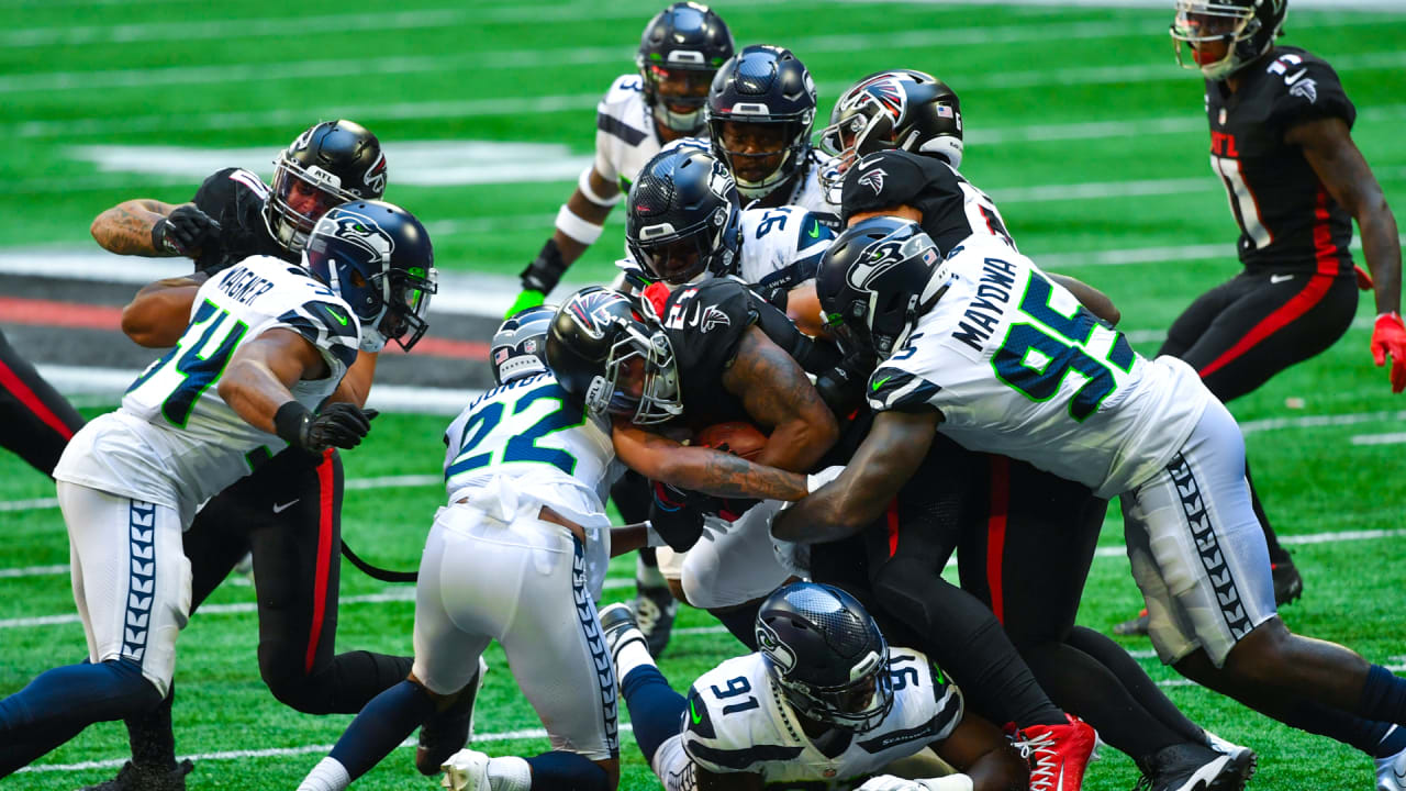 Next Gen Edge: Seahawks D Gears Up For New-Look Pats Offense