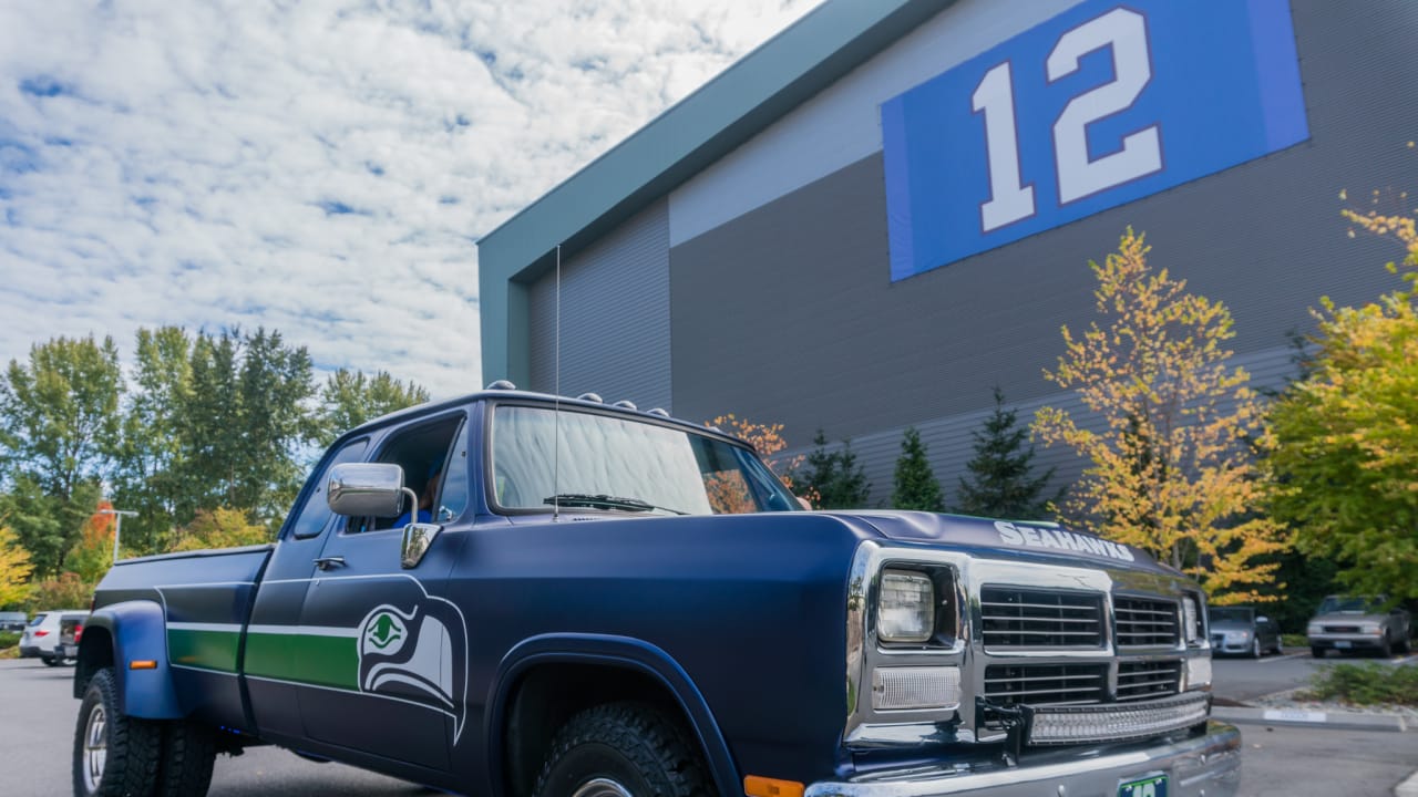 Tackle My Ride: Cliff Avril & Patrick 'Seahawk' Duncan