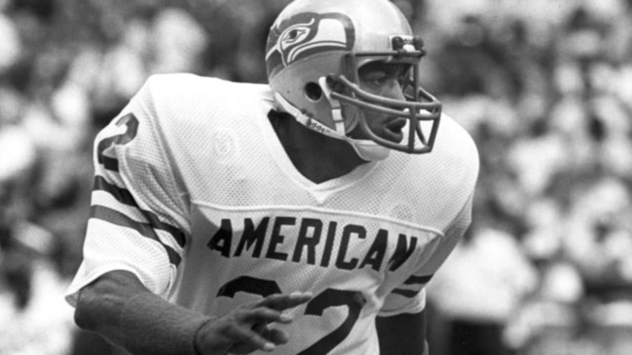 On this date: Dave Brown hired as assistant coach