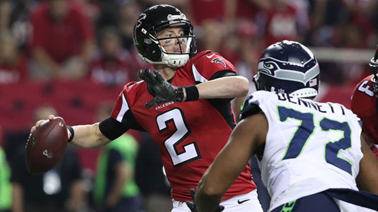Michael Bennett Sacks Matt Ryan For 4-Yard Loss