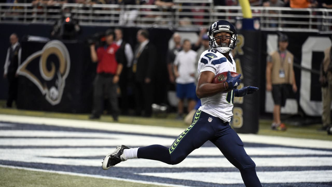 Video: Seahawks WR Tyler Lockett Returns Punt 57 Yards for a Touchdown