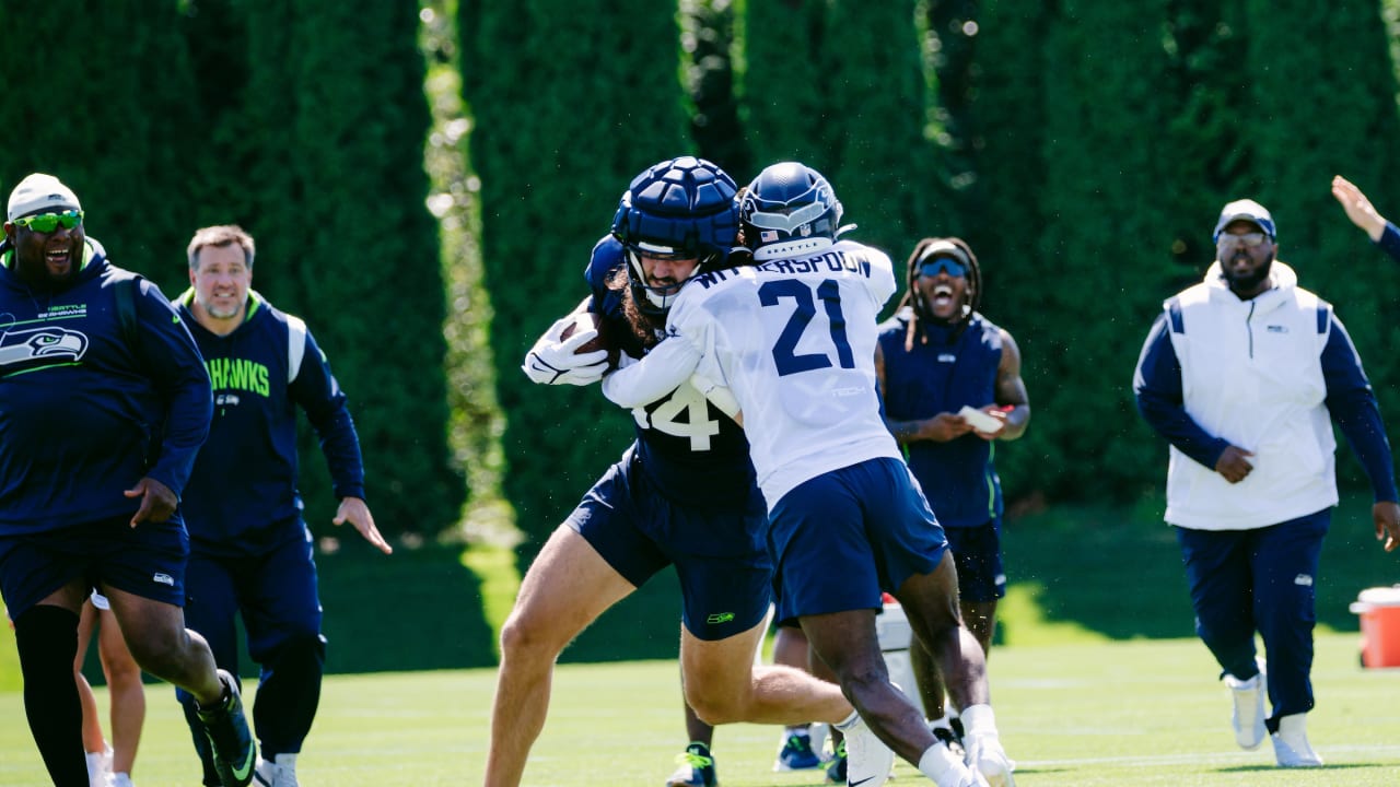 News - First Padded Practice Brings Extra Energy To Seahawks Camp