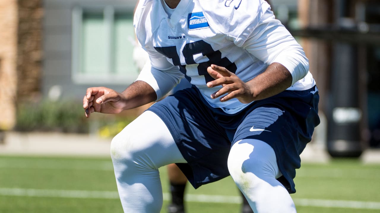 Seahawks Sign DE Branden Jackson; Waive LB Justin March-Lillard