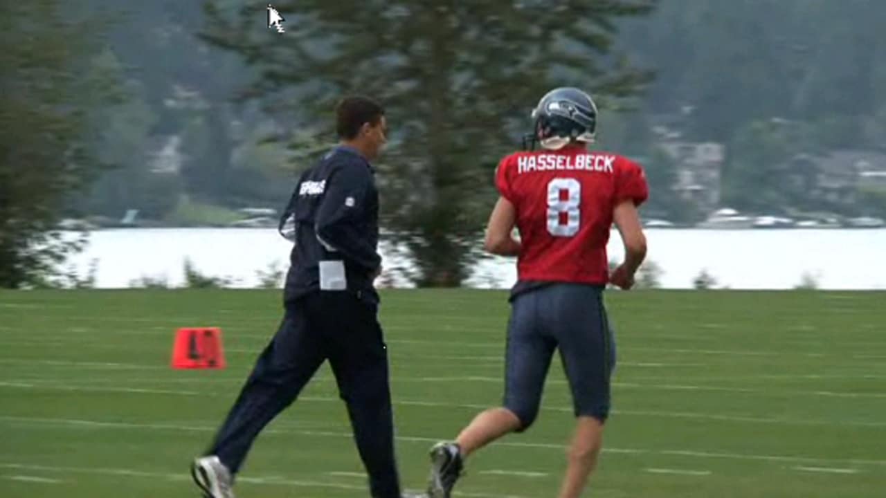 Seahawks Sign Veteran Long Snapper